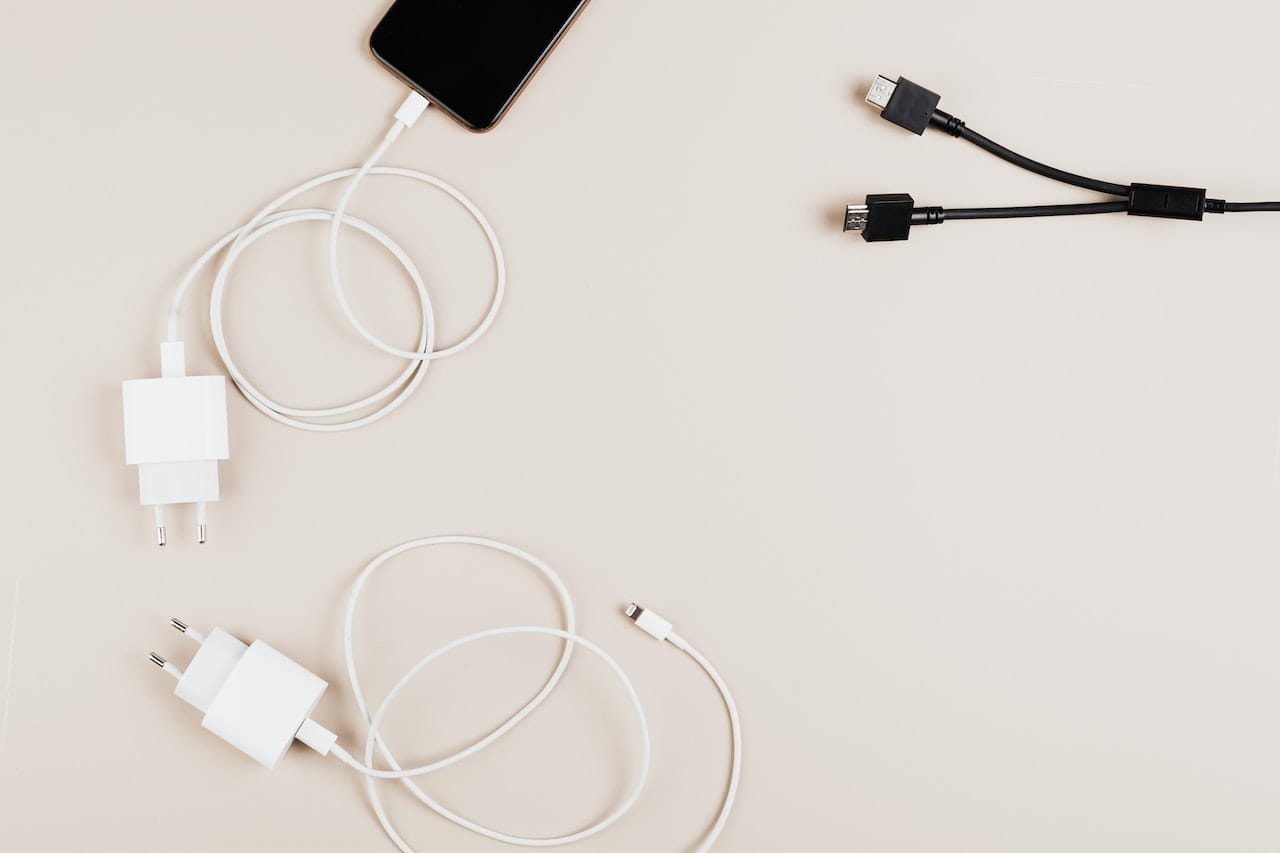 USB Type C vs. USB-A: Perbedaan, Manfaat, dan Pemilihannya!